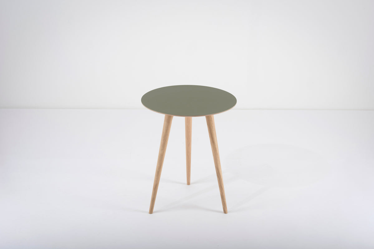 Arp | side table - Stol Furniture